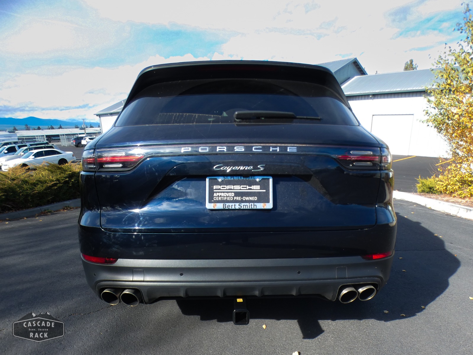 2019 Porsche Cayenne S Receiver Hitch Stealth
